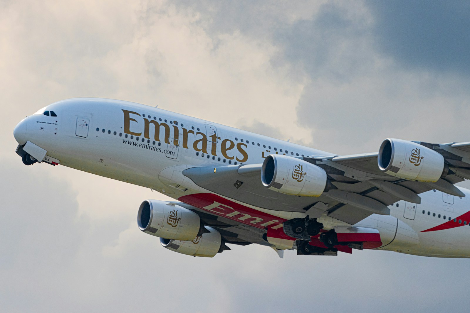 How to manage your UK tax residence, when retiring overseas?